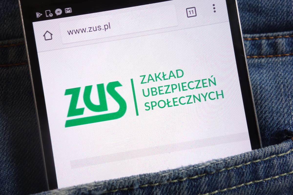 ZUS wdroży dziś nową metrykę do programu PŁATNIK - PIT.pl